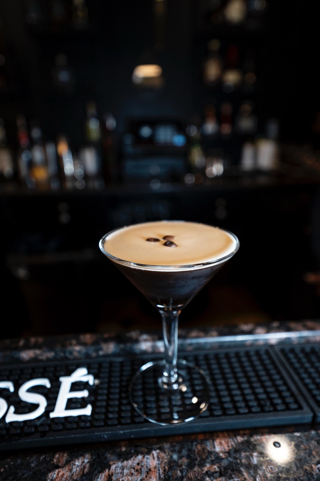 WHY MORE PEOPLE ARE CHOOSING KELLI’S CHICAGO CAFE & SOCIAL LOUNGE AS ...