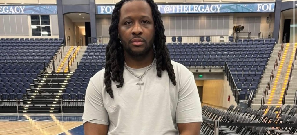 POPULAR CHICAGO PHOTOGRAPHER SHOT AND KILLED