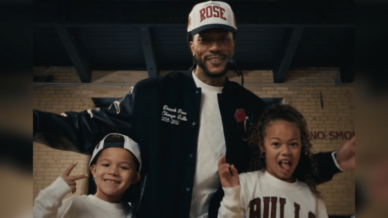 D. ROSE UNVEILS THE ‘ROSE COLLECTION’